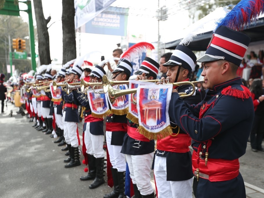 Un único desfile de estudiantes en Xelafer, este sería su recorrido